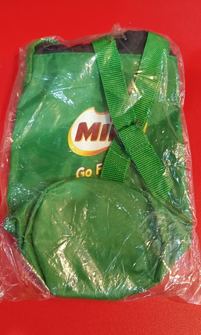 Beg botol air milo NOS, Hobbies & Toys, Collectibles & Memorabilia ...