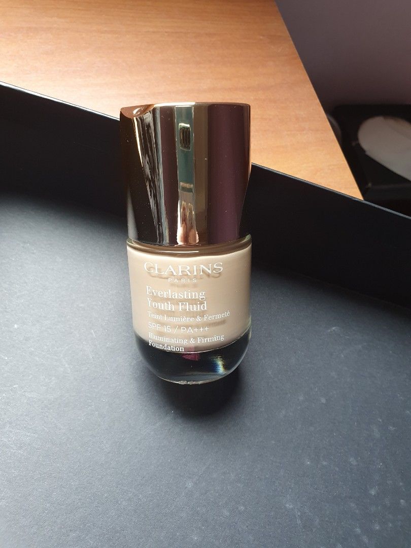 Brand new Clarins Fluid Foundation with SPF 15/PA+, Beauty & Personal ...