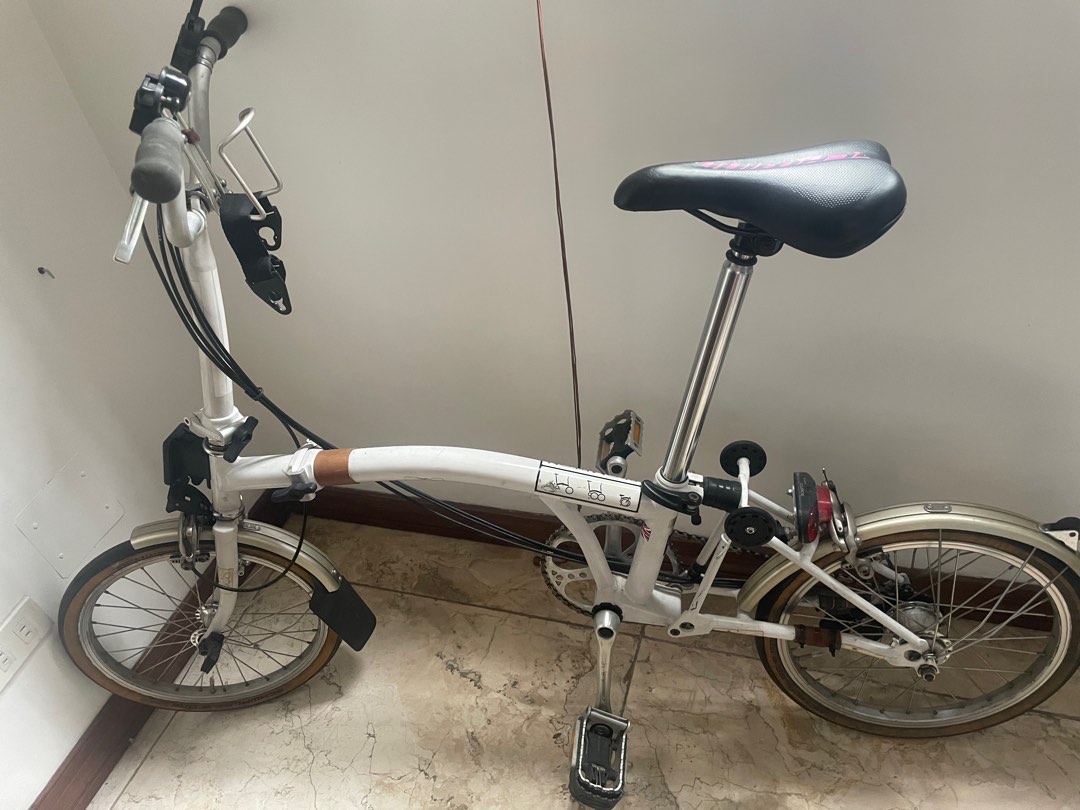 BROMPTON White M3L, Sports Equipment, Bicycles & Parts, Bicycles on ...