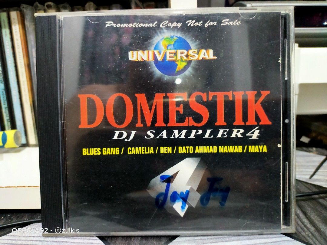 CD Dj Sampler 4 Universal, Hobbies & Toys, Music & Media, CDs & DVDs on ...