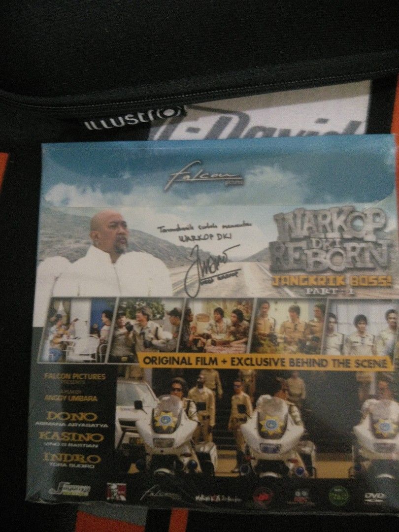 CD KFC edisi Jangkrik Boss part 1 - warkop DKI reborn, Musik & Media, CD, DVD & Lainnya di Carousell