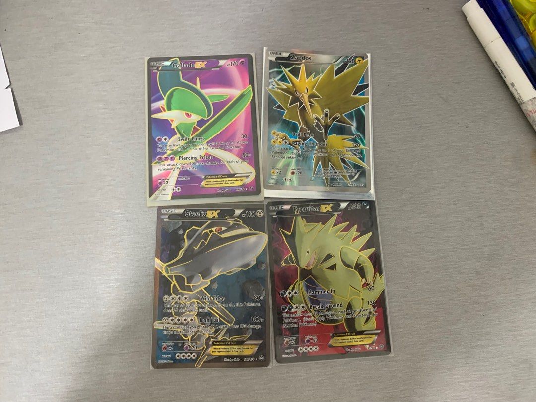 Charizard EX dragonite EX Jolteon Ex eveelutions flareon sylveon ...