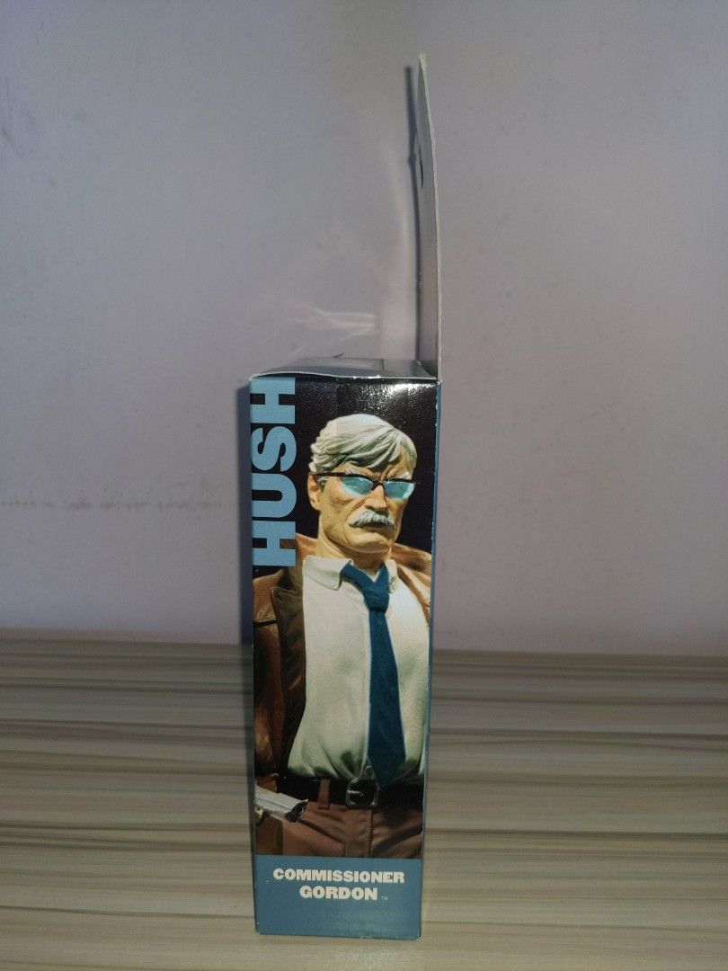 DC Direct Batman Hush Commissioner Gordon (Series 3), Hobbies & Toys ...
