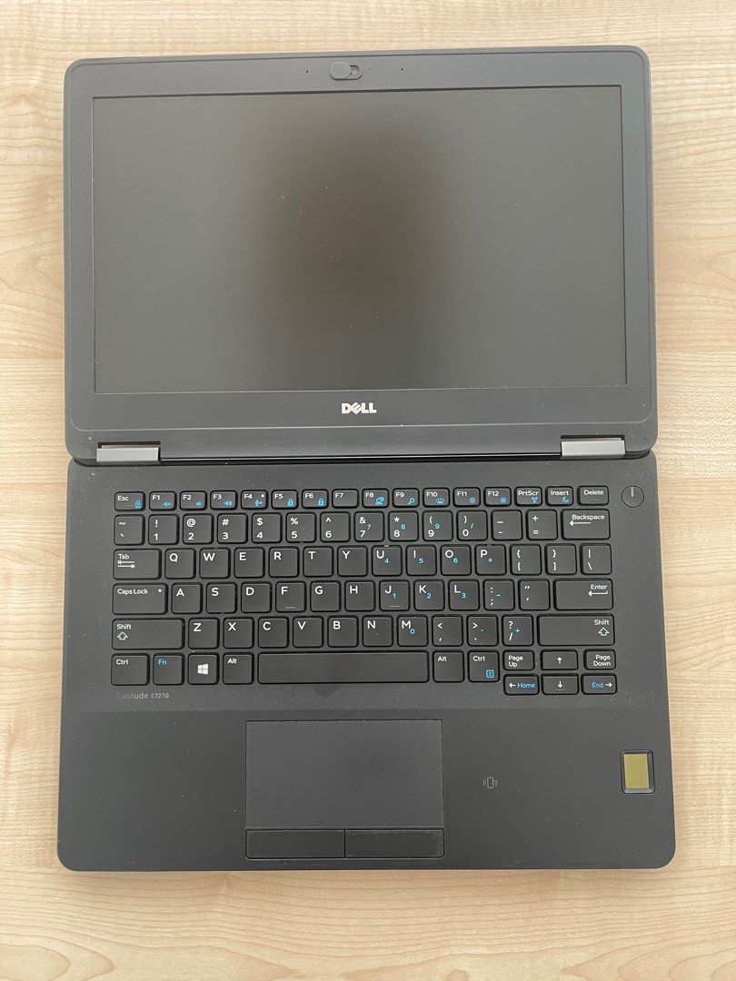 Dell E7270 with PRX03 Docking Station, Computers & Tech, Laptops ...