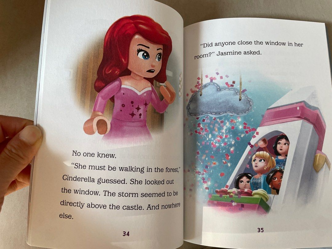 Disney princess lego chapter book, 興趣及遊戲, 書本 & 文具, 小說 & 故事書 - Carousell