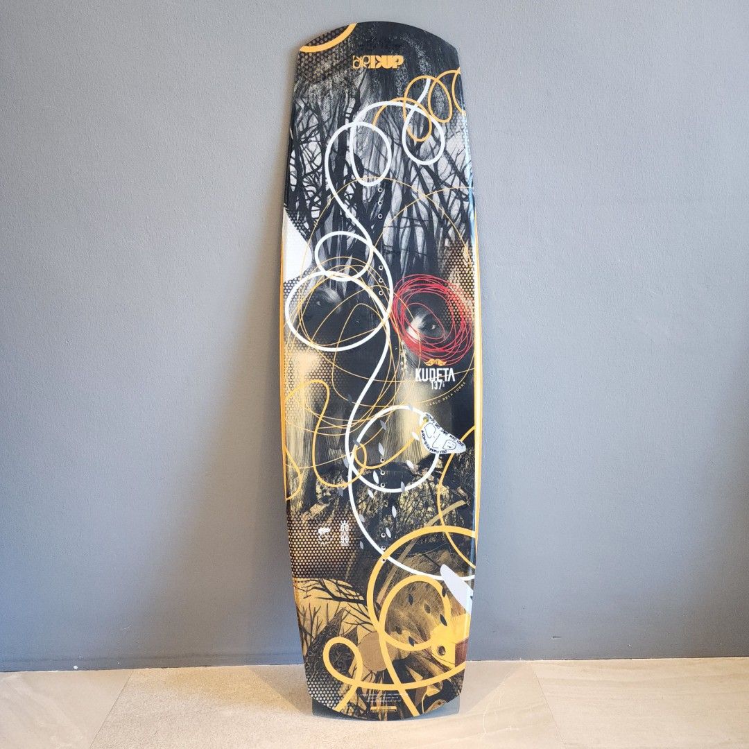 DUP Double Up Cable Wakeboard (Kudeta 137 2022), Sports Equipment ...