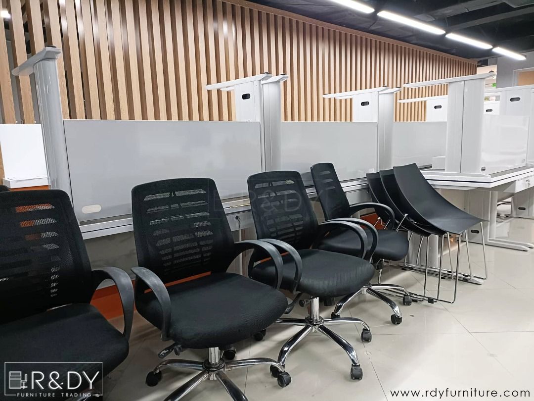 Freestanding Table, FST Table, Office Table, Office Desk Brand new on ...