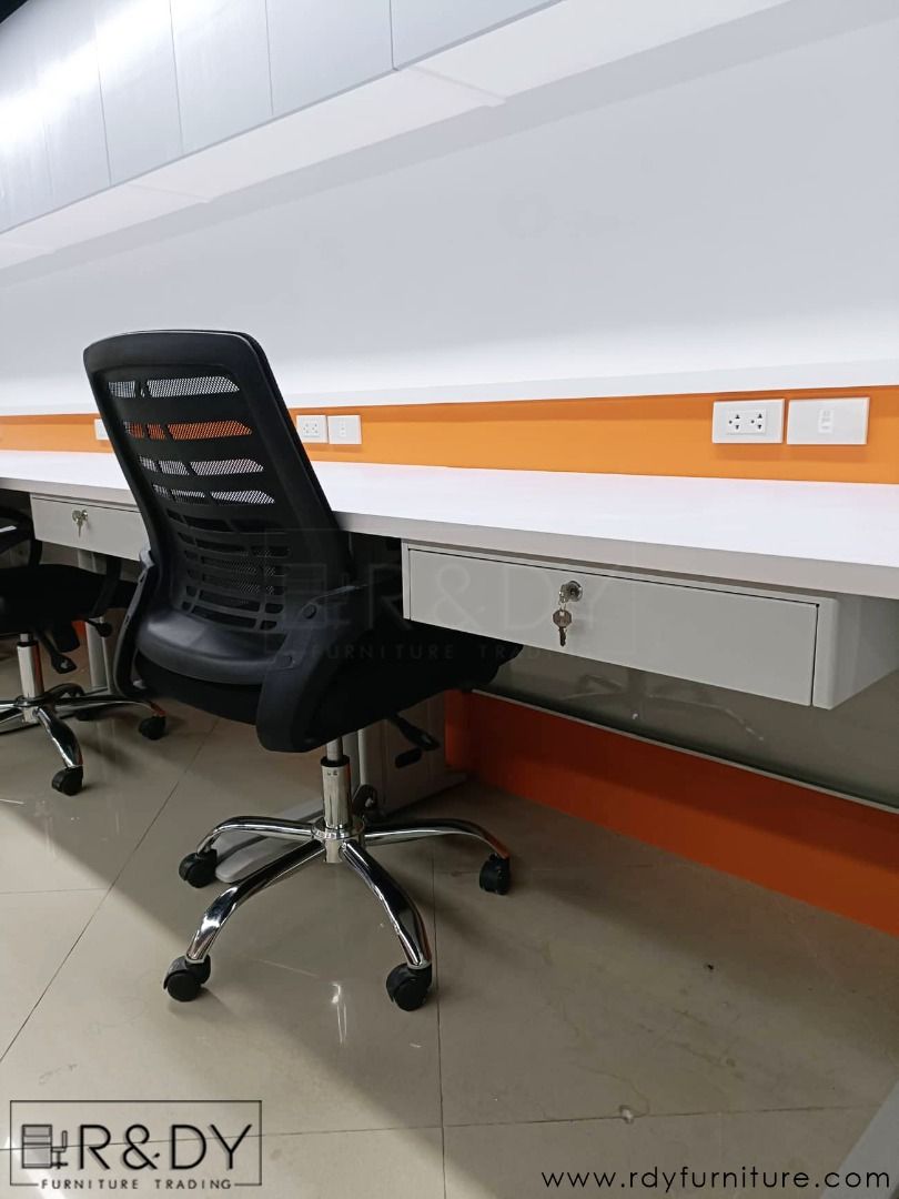 Freestanding Table, FST Table, Office Table, Office Desk Brand new on ...