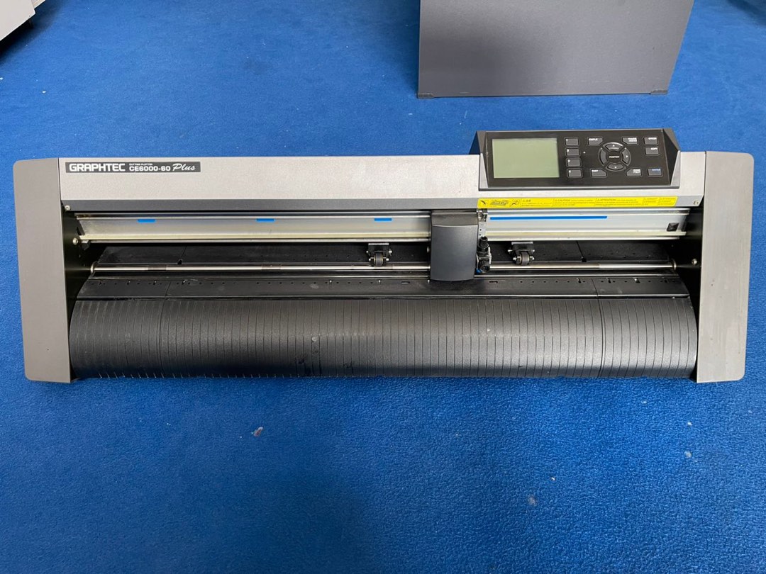 GRAPHTEC CUTTINV PLOTTER, Computers & Tech, Printers, Scanners ...