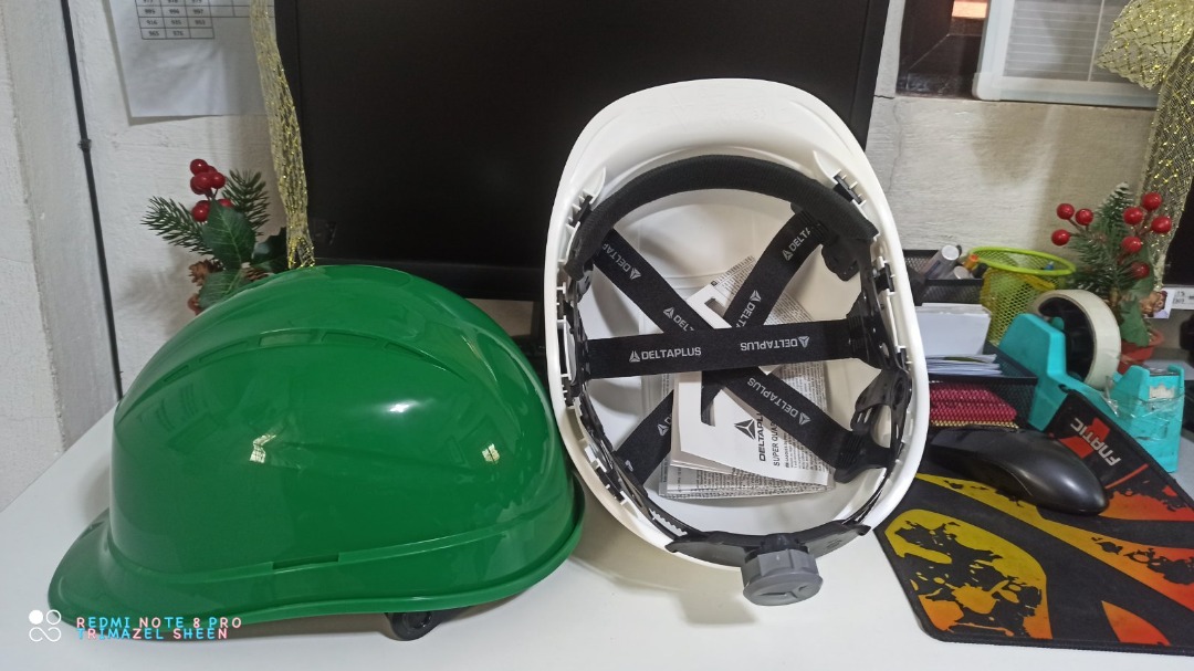 HARD HAT DELTAPLUS, Men's Fashion, Watches & Accessories, Caps & Hats ...