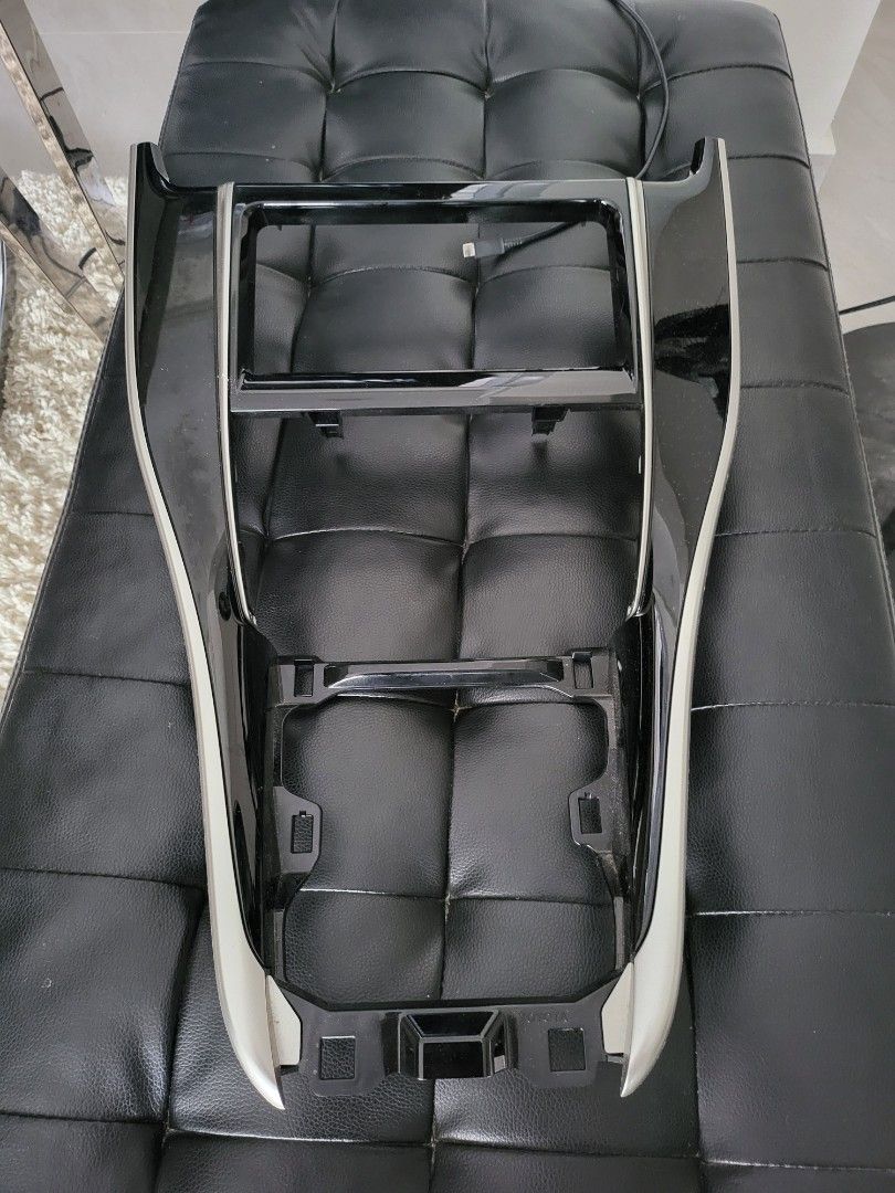 Harrier XU60 Stock Centre console Cover, Car Accessories, Accessories ...