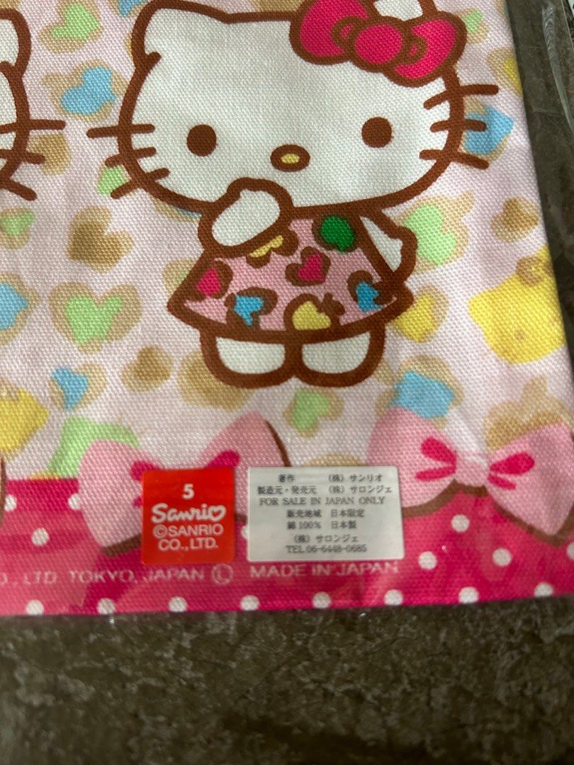 Hello kitty small pouch, Hobbies & Toys, Toys & Games on Carousell