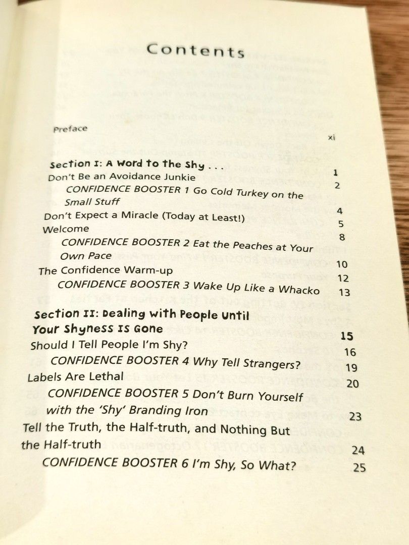 How To Feel Confident Book By Leil Lowndes, Hobbies & Toys, Books ...