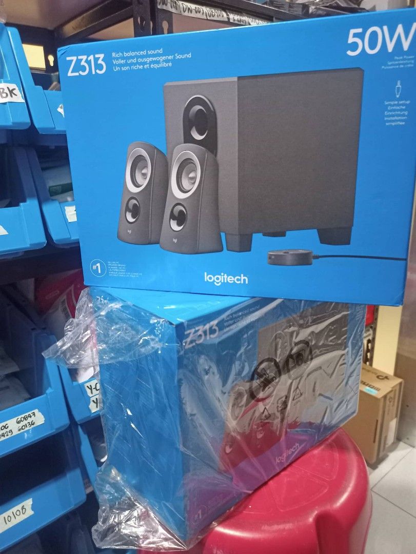 Logitech Z313 Speaker System with Subwoofer, 3.5mm input, 50 Watts Peak ...