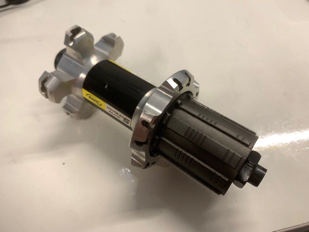 Mavic ksyrium elite rear hub, Sports Equipment, Bicycles & Parts, Parts ...