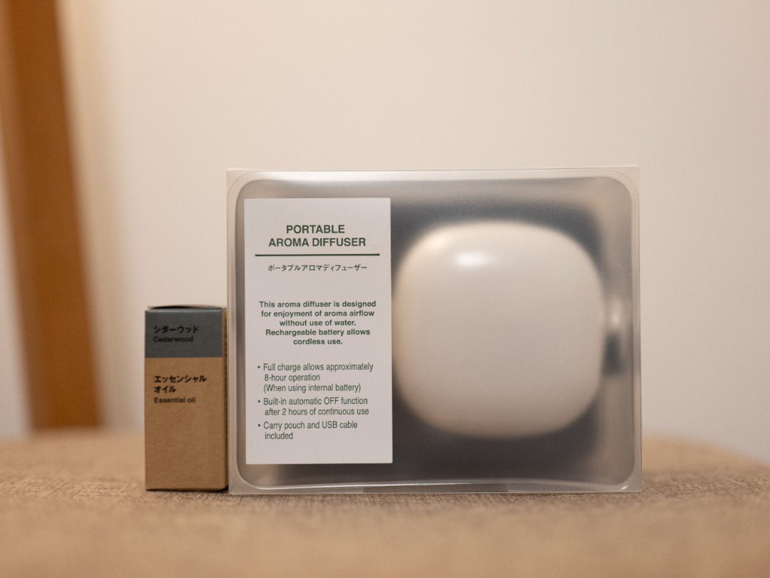 Muji Portable Aroma Diffuser & Essential oil Cedarwood, Furniture ...