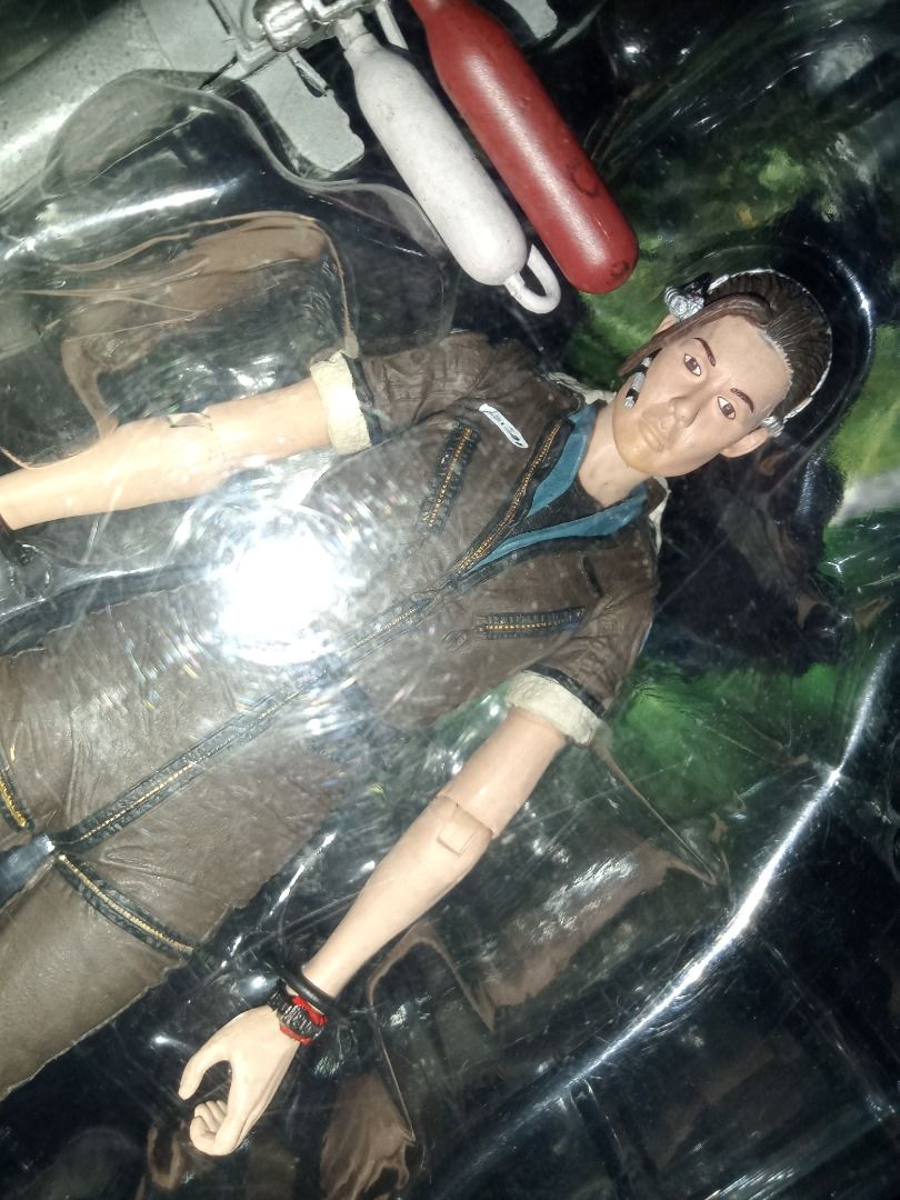 NECA Alien Isolation Amanda Ripley Figure (Jumpsuit Version), Hobbies ...