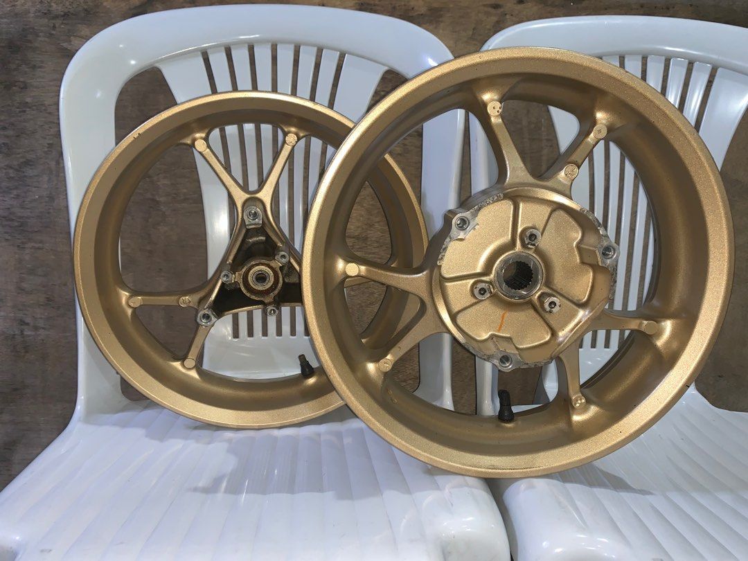 Nmax v2 Stock Mags, Car Parts & Accessories, Mags and Tires on Carousell