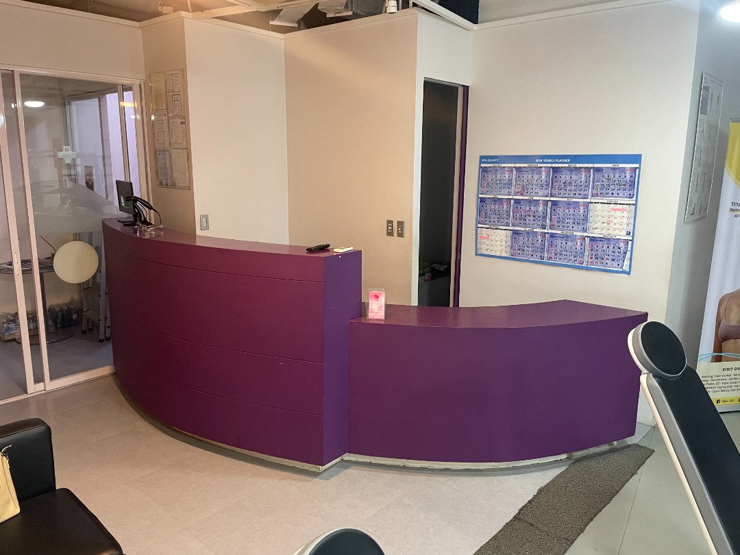 office reception console, Furniture & Home Living, Furniture, Shelves ...