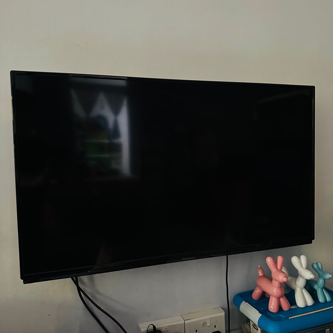 Panansonic 43 inch tv (non smart), TV & Home Appliances, TV ...