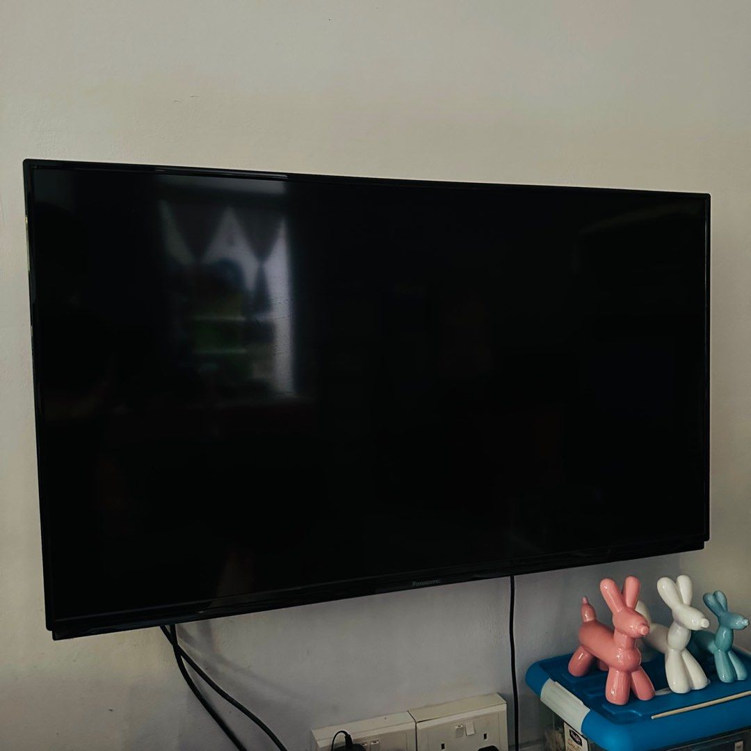 Panansonic 43 inch tv (non smart), TV & Home Appliances, TV ...