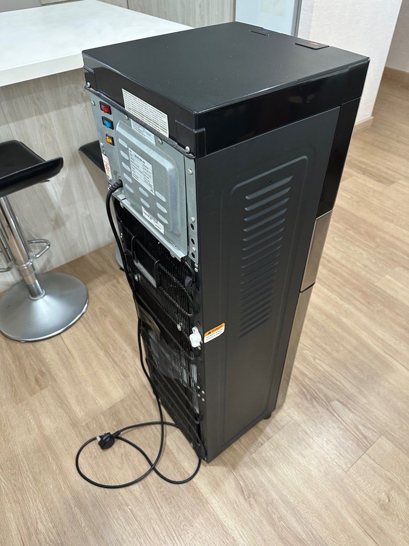 Pere Ocean Water Dispenser 19L Hot & Cold, TV & Home Appliances ...
