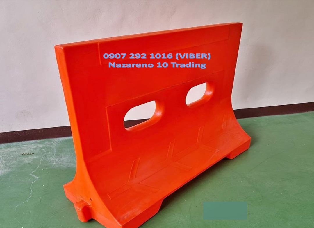 Plastic road barrier supplier 208, Commercial & Industrial ...