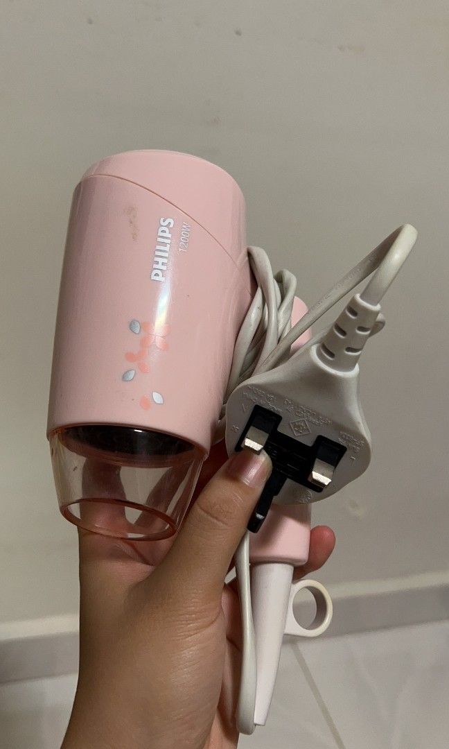 Portable Philips Hair Dryer, Beauty & Personal Care, Hair on Carousell