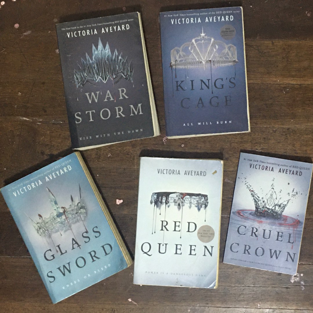 Red Queen Series - Victoria Aveyard (Secondhand), Hobbies & Toys, Books ...
