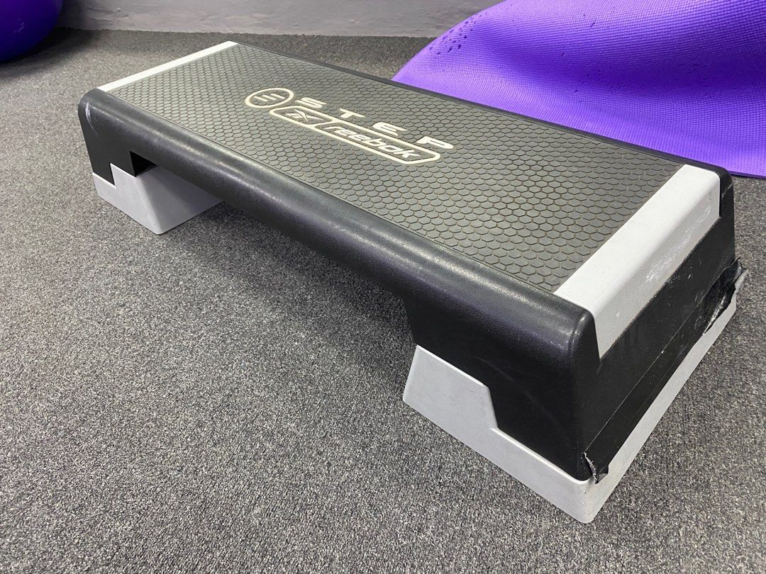 Reebok Stepboard for Cardio and Aerobic, Sports Equipment, Exercise ...