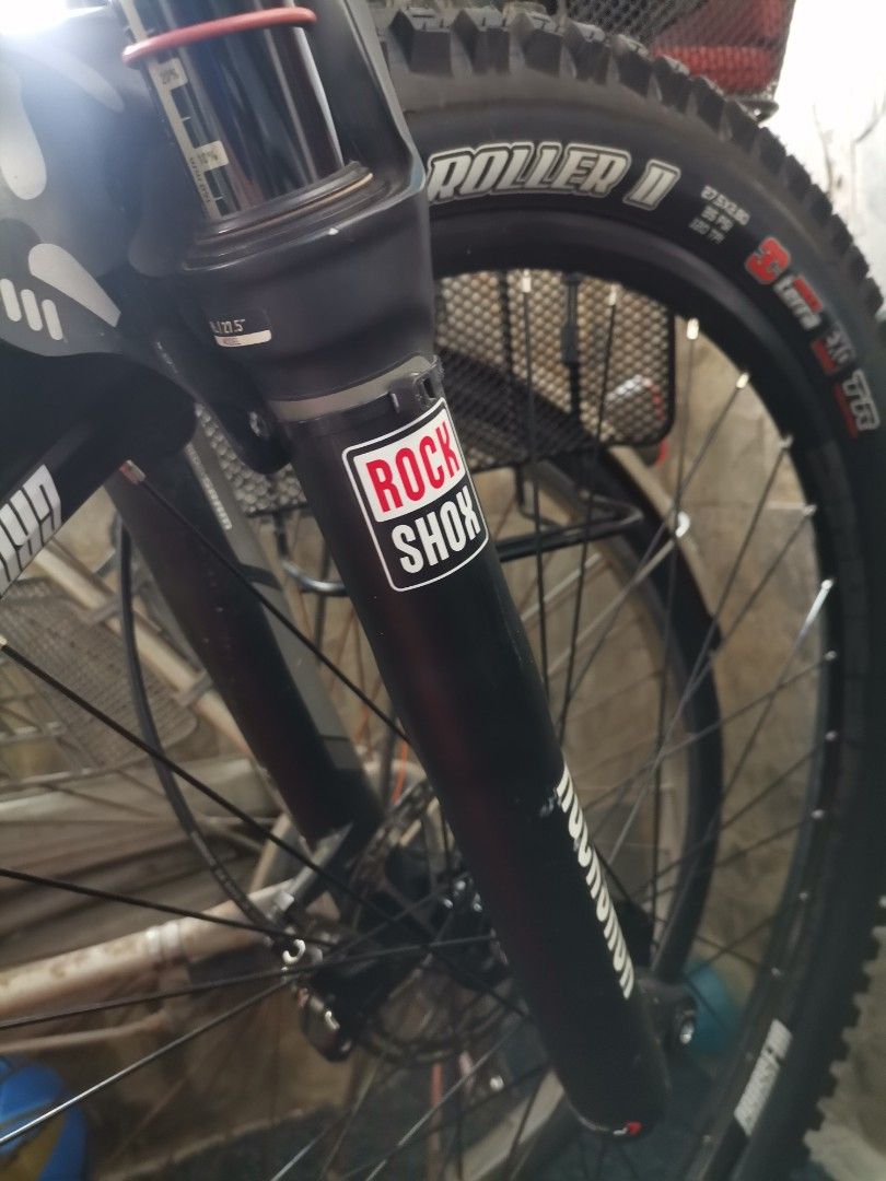 Rockshox Revelation 140mm fork powered by sram 27.5 rockshox revelation ...