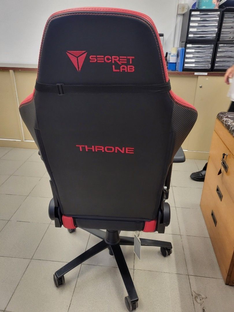 Secret Lab Gaming Chair, Furniture & Home Living, Furniture, Chairs on ...