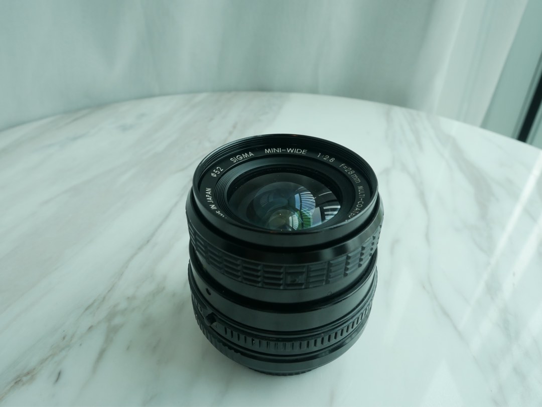 Sigma Wide 28mm f2.8 (Canon FD/nFD mount) analog camera lens ...