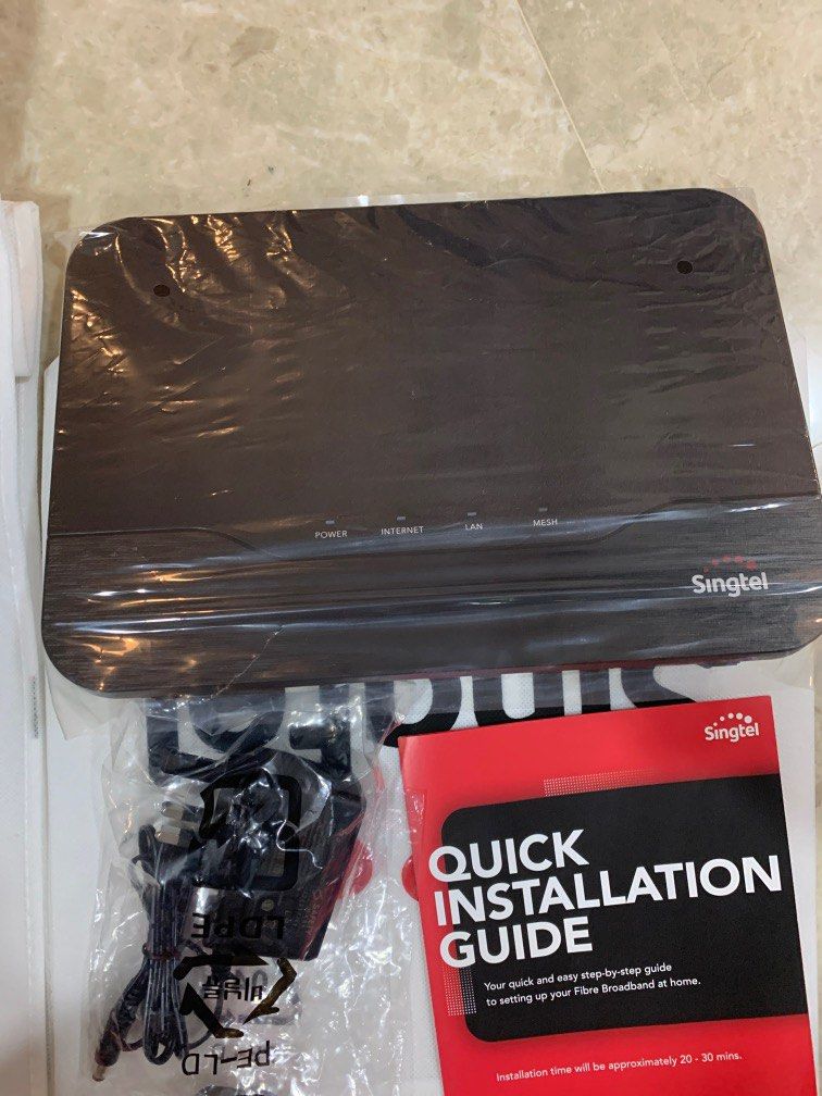 Singtel mesh router & mesh extender, Computers & Tech, Parts ...