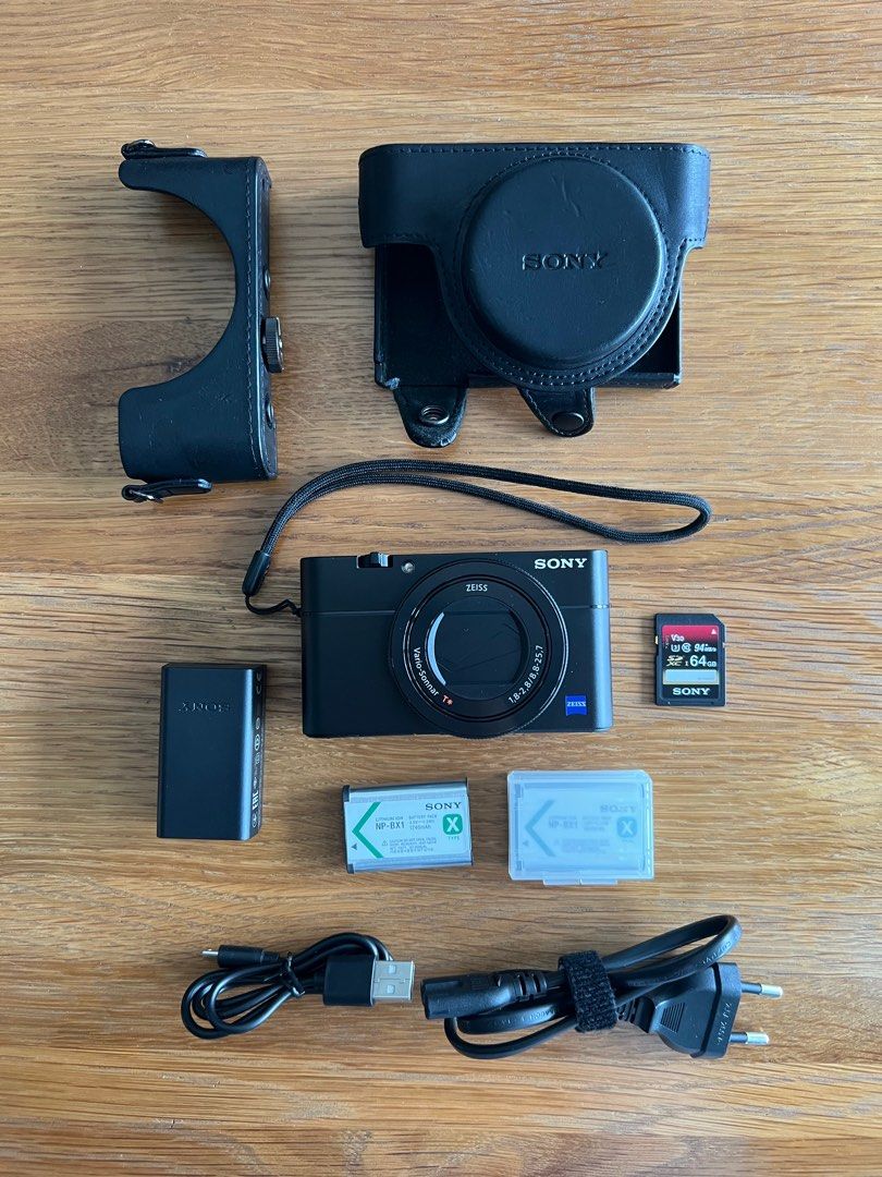 Sony Compact Digital Camera RX100, Photography, Cameras on Carousell