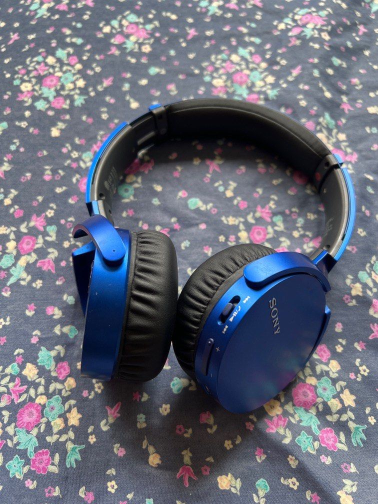 Sony MDR XB650BT, Audio, Headphones & Headsets on Carousell