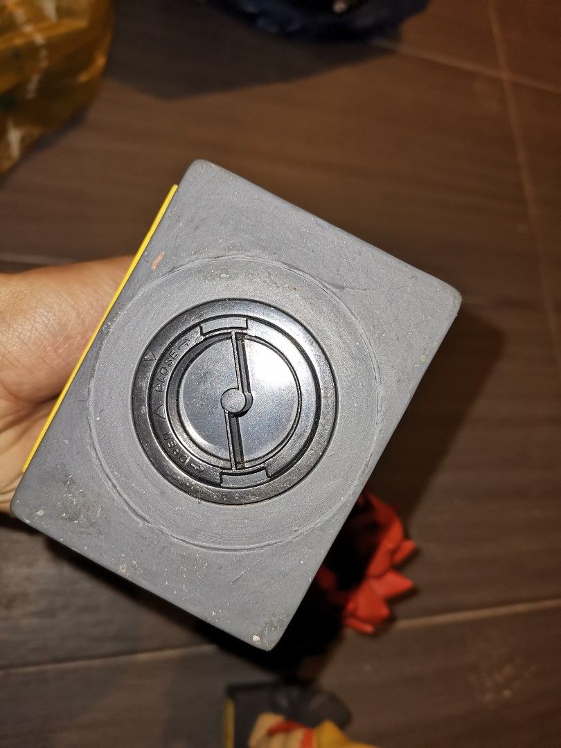 Tabung capcom street fighter coin bank Ryu Ken Akuma, Hobbies & Toys ...