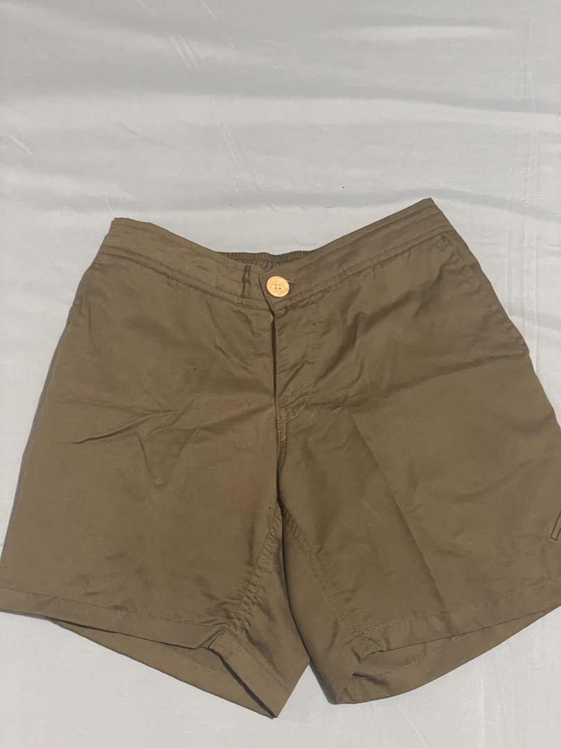 Tropically Made Casual Shorts, Men's Fashion, Bottoms, Shorts on Carousell
