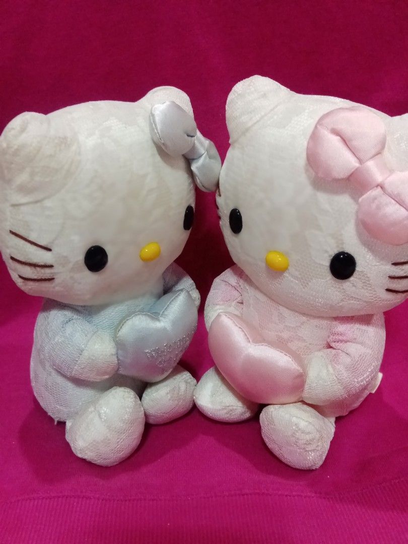 VINTAGE HELLO KITTY COUPLE, Hobbies & Toys, Toys & Games on Carousell