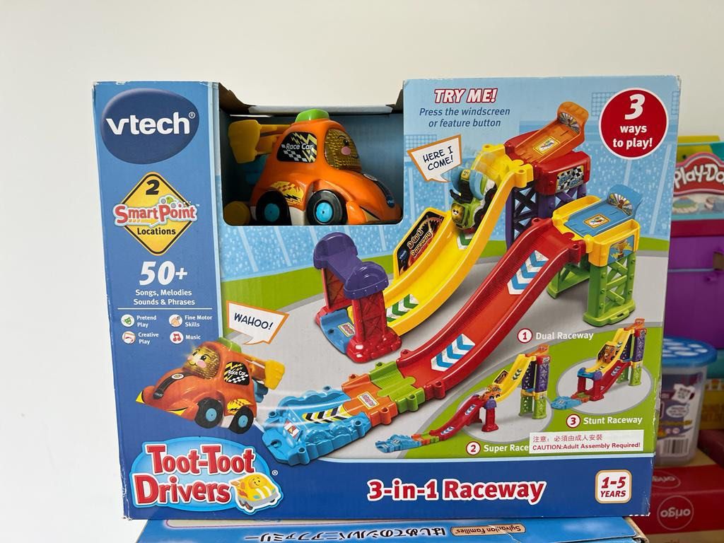 vtech 3 in 1 raceway, 興趣及遊戲, 玩具 & 遊戲類 - Carousell