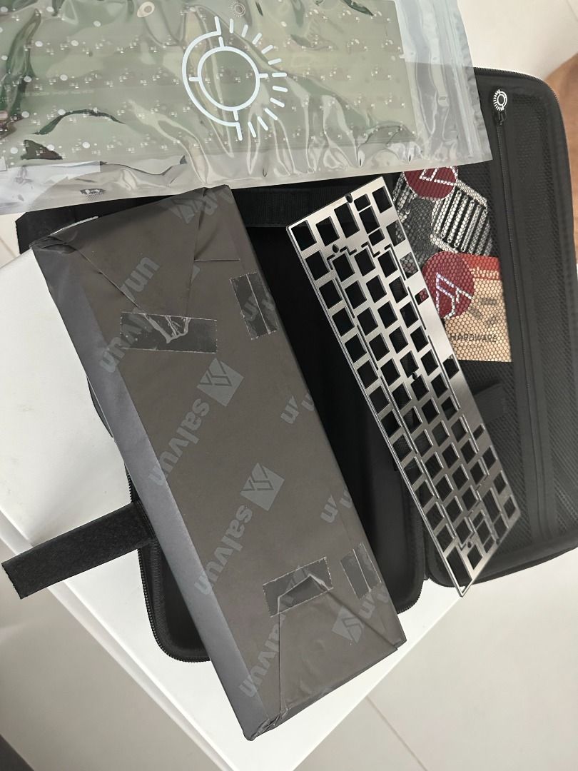 Wilba.Tech Salvation - Business Grey / Hotswap, 電腦＆科技, 電腦周邊及配件, 電腦鍵盤及相關 ...