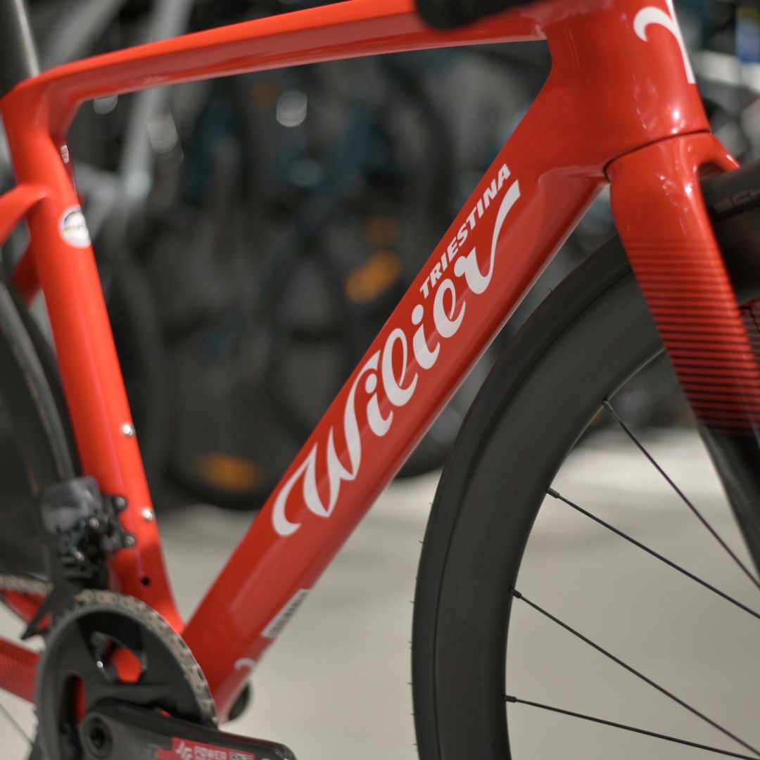 Wilier Cento 10 SL - Red/Black Glossy with Sram Force + Zipp 303S ...