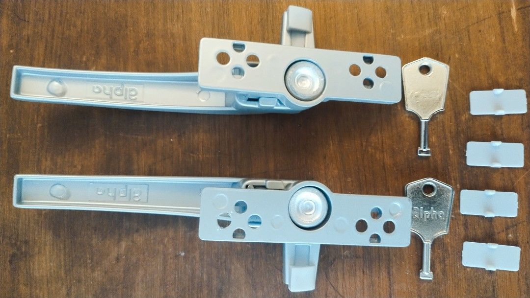 Window level handle with keylock 2 pieces , Aluminium, Furniture & Home ...