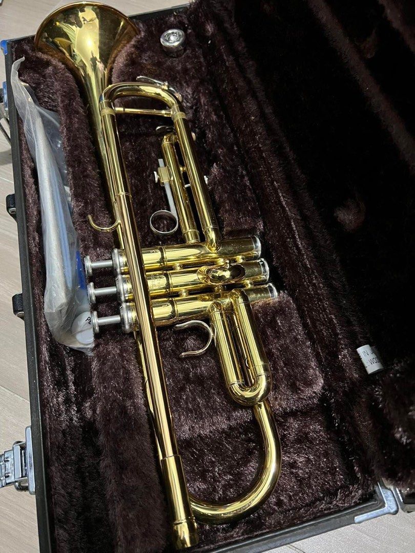 Yamaha Trumpet YTR 2335 Japan, Hobbies & Toys, Music & Media, Musical ...