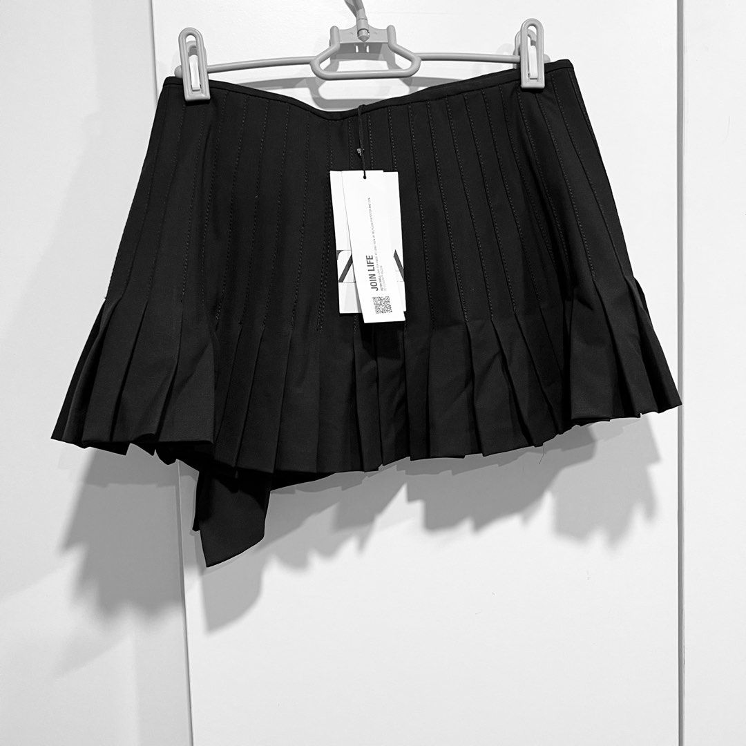 Zara Limited Edition Box Pleat Skirt Womens Fashion Bottoms Skirts On Carousell