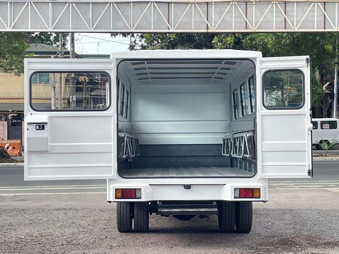 2021 Isuzu Elf FB Body N-Series 22 Seater Euro 4 Molye, Special ...