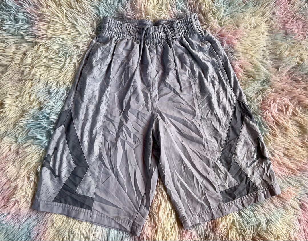 Air Jordan Flight Diamond Rise Baller Short, Men's Fashion, Bottoms ...