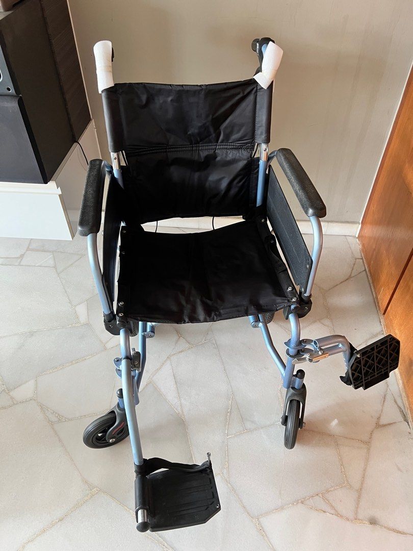 Aluminium Light Weight Detachable Push Chair with Assisted Brake ...