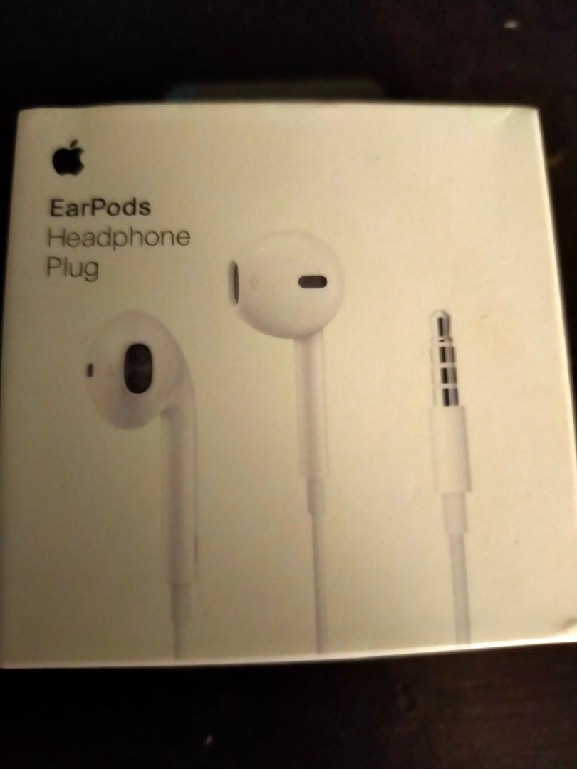 Apple earpods, Audio, Earphones on Carousell