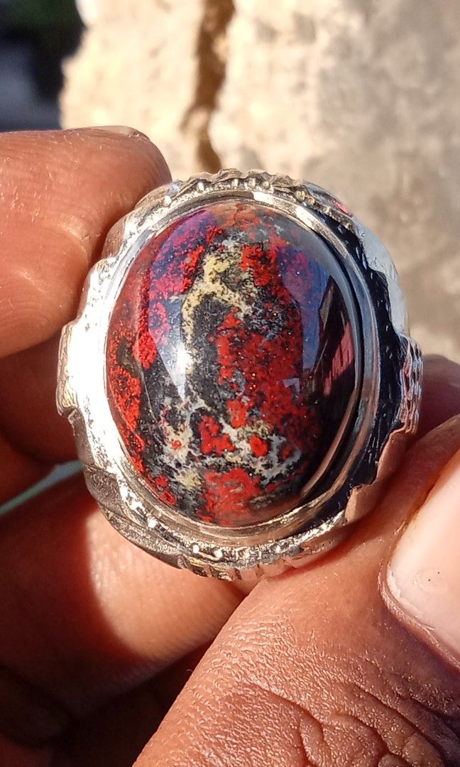 Badar besi stone, Women's Fashion, Jewelry & Organisers, Precious ...